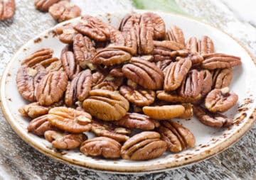 Mastering The Technique Of Toasting Pecans - One Hot Oven®