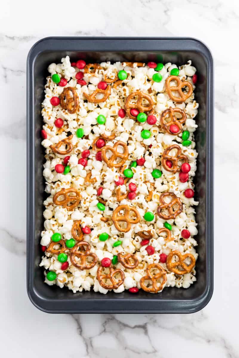 Easy White Chocolate Christmas Popcorn Mix - One Hot Oven®