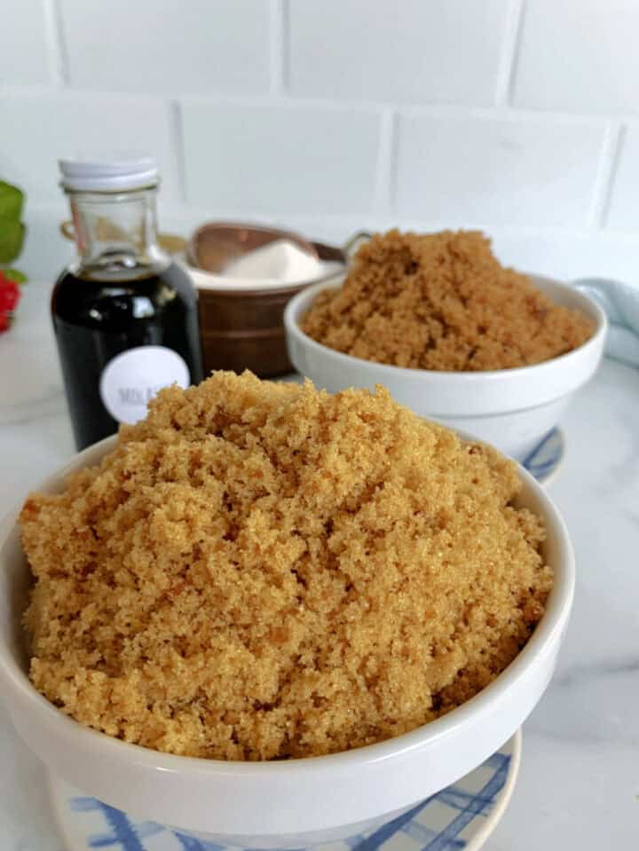 How To Make Brown Sugar With Molasses - One Hot Oven®