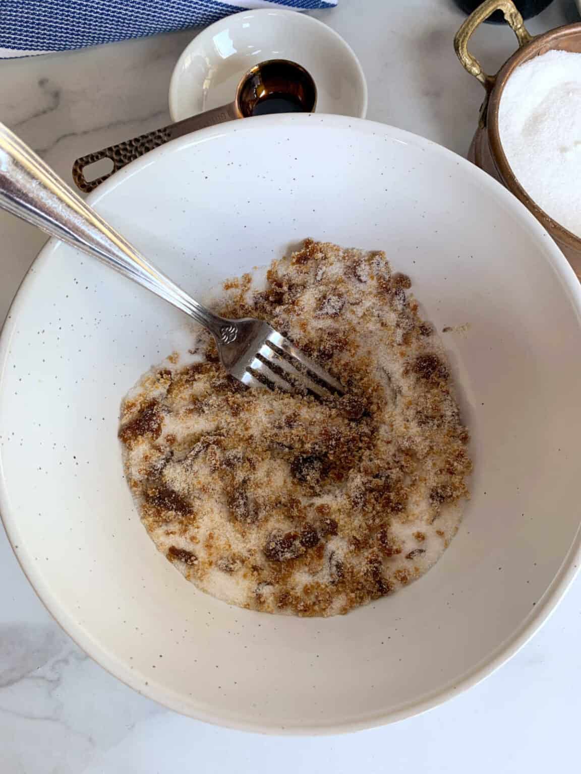 How To Make Brown Sugar With Molasses - One Hot Oven®